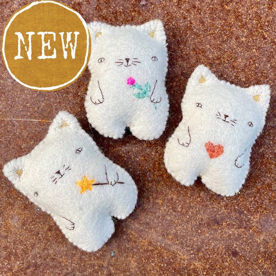 tiny cat friends – kata golda handmade