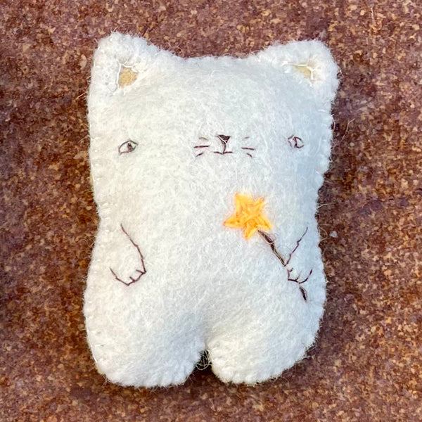 tiny cat friends – kata golda handmade